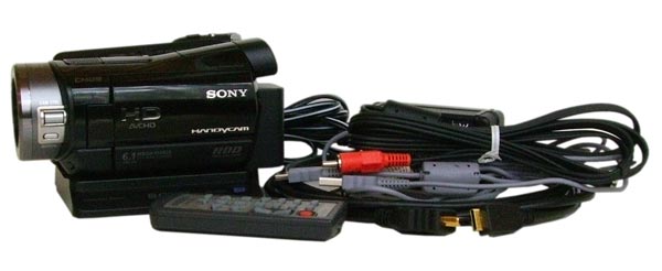 Видеокамера SONY HDR-SR7