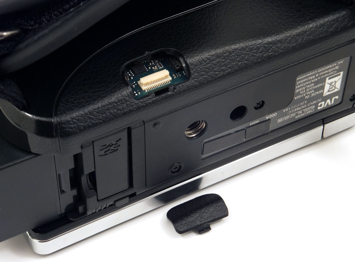 Видеокамера JVC GZ-GX1