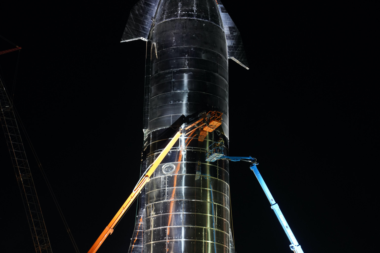 Илон Маск официально представил космический корабль Starship Mk1, через ...