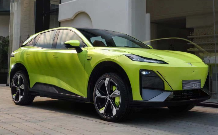 Changan рассекретила новейший кроссовер Deep Blue S7. У него вообще нет ...