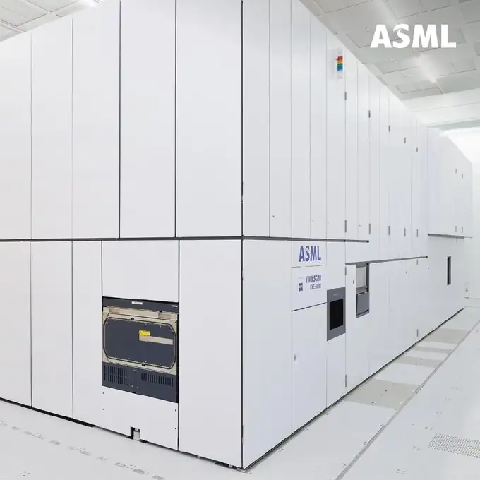 1 нм всё ближе. Литографические машины ASML с высокой числовой апертурой будут представлены не ...