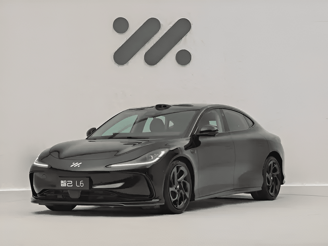 Представлен первый в мире серийный автомобиль с твердотельным аккумулятором, повышенной ...