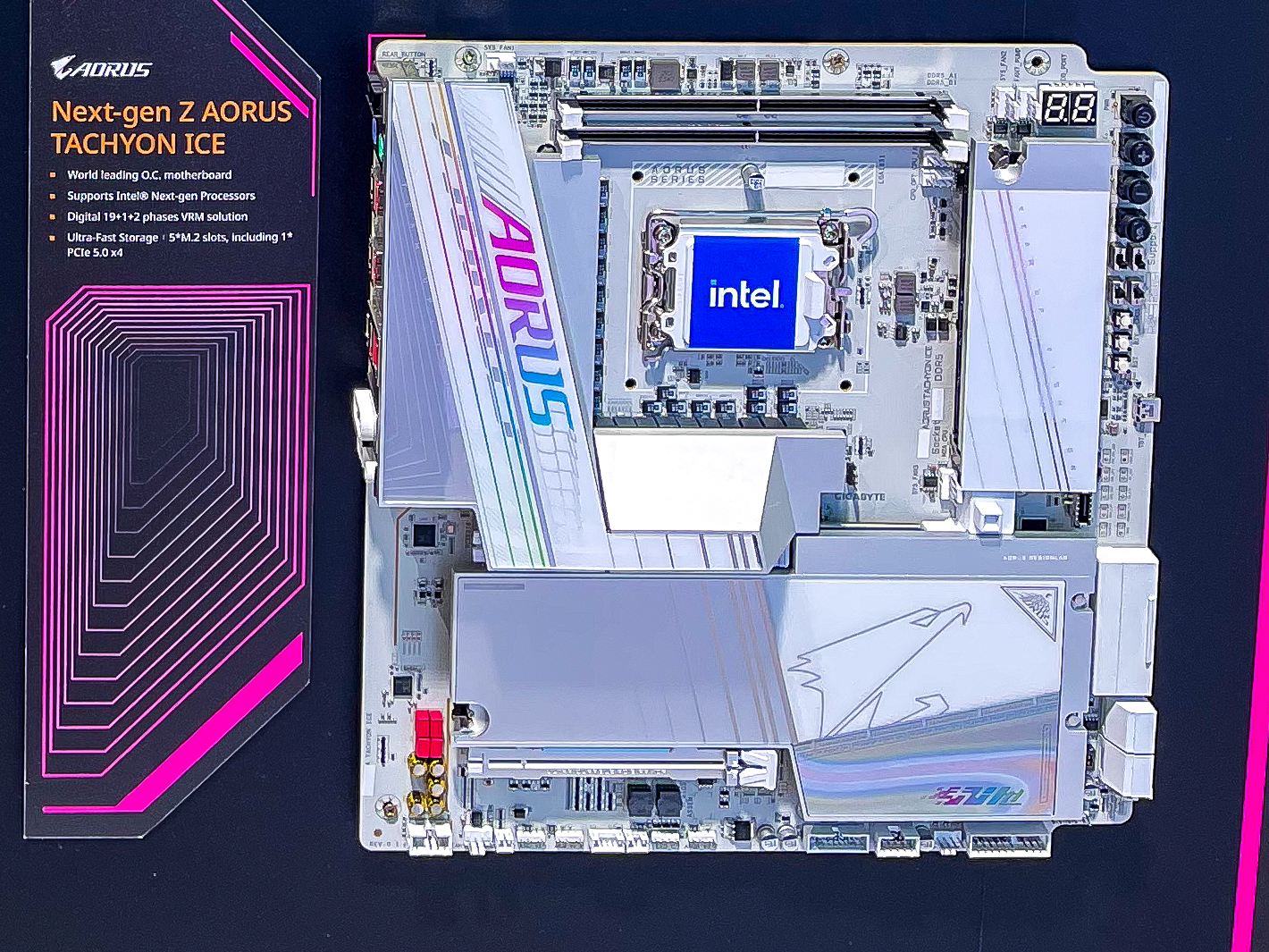 Gigabyte совершила «переворот» в индустрии. Представлена Z Aorus ...