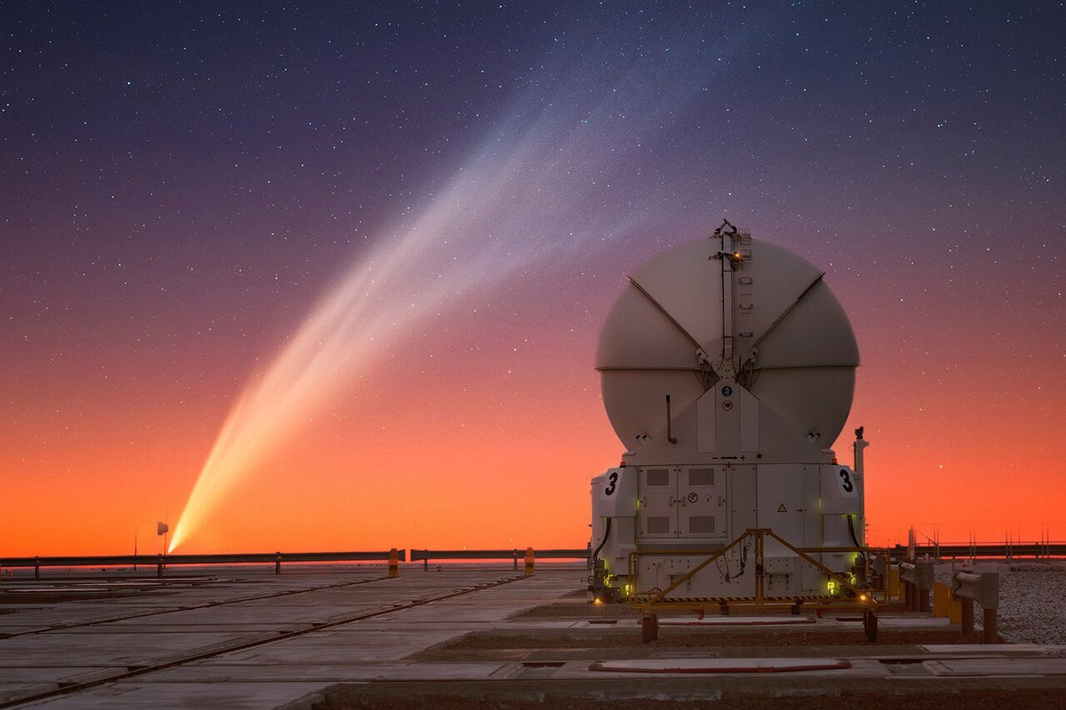 Европейская южная обсерватория опубликовала захватывающие снимки кометы ...