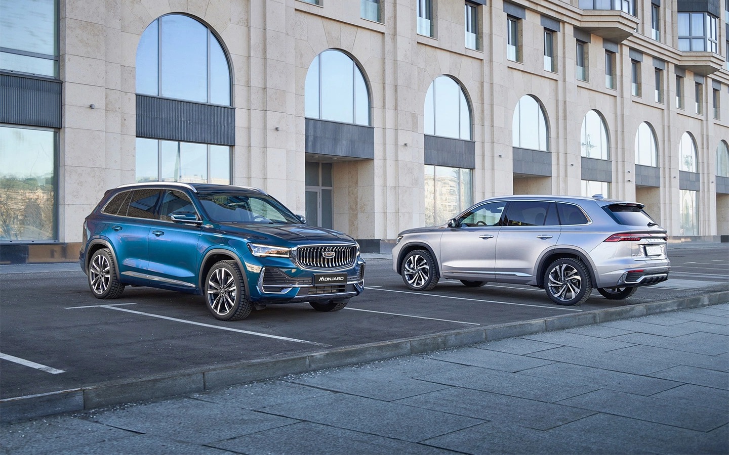 Дилеры избавляются от Chery, Geely, Haval, Jetour, Aito и других китайских машин с огромными ...