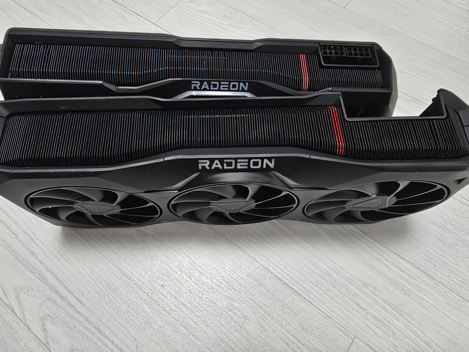 AMD готовила огромную видеокарту для конкуренции с GeForce RTX 4090 ...