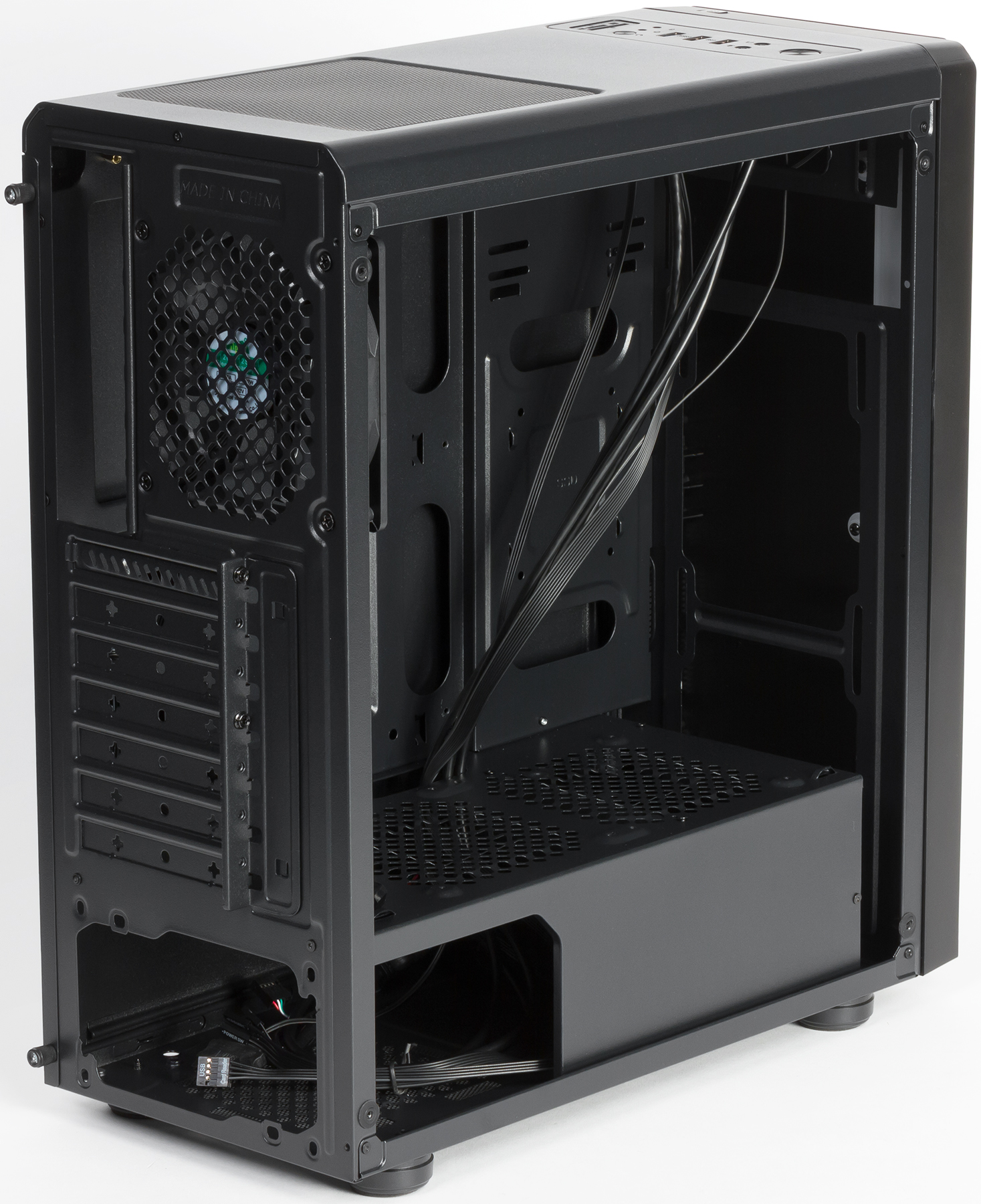 Обзор корпуса Aerocool Rift BG Tempered Glass