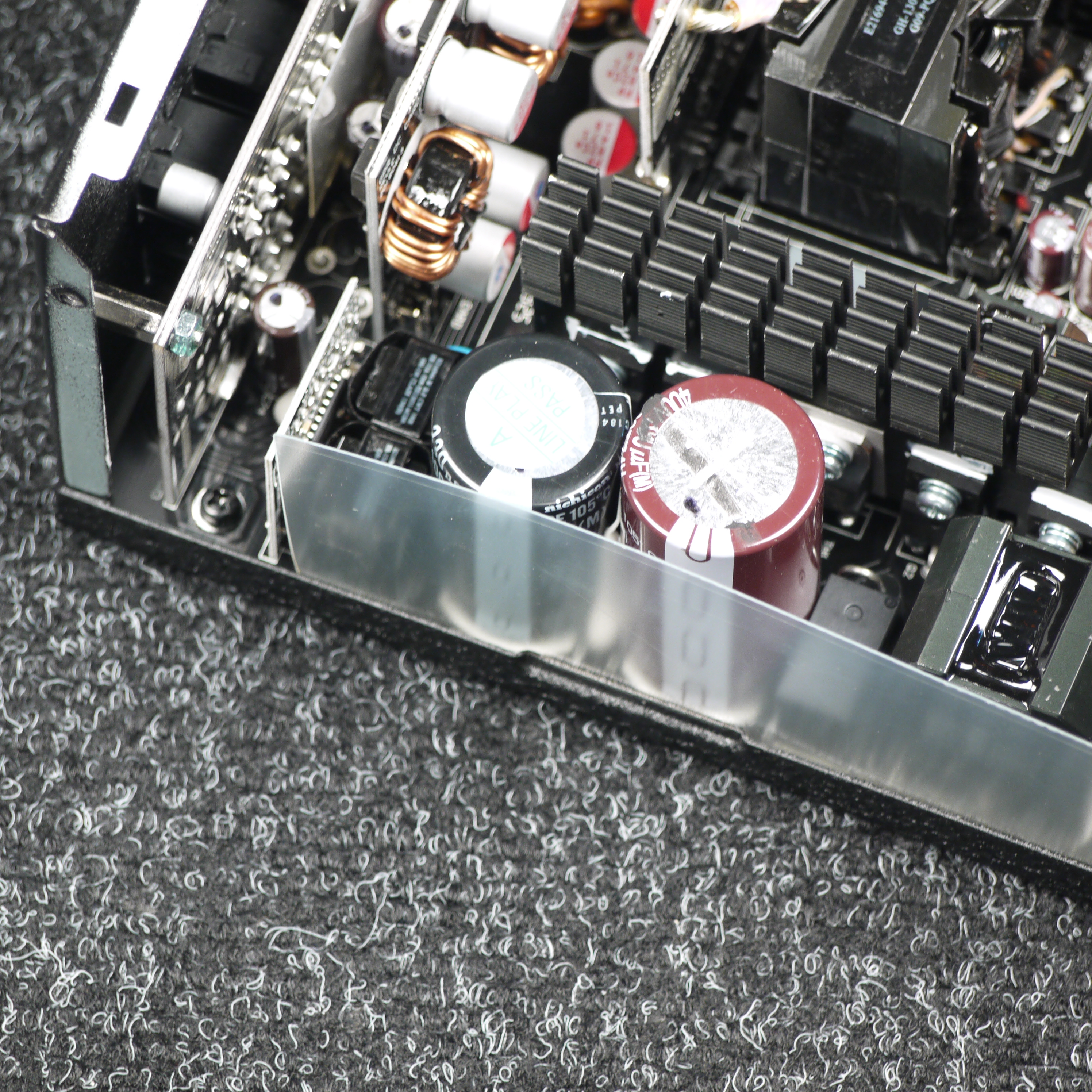 Обзор блока питания Chieftronic PowerPlay 550W (GPU-550FC)