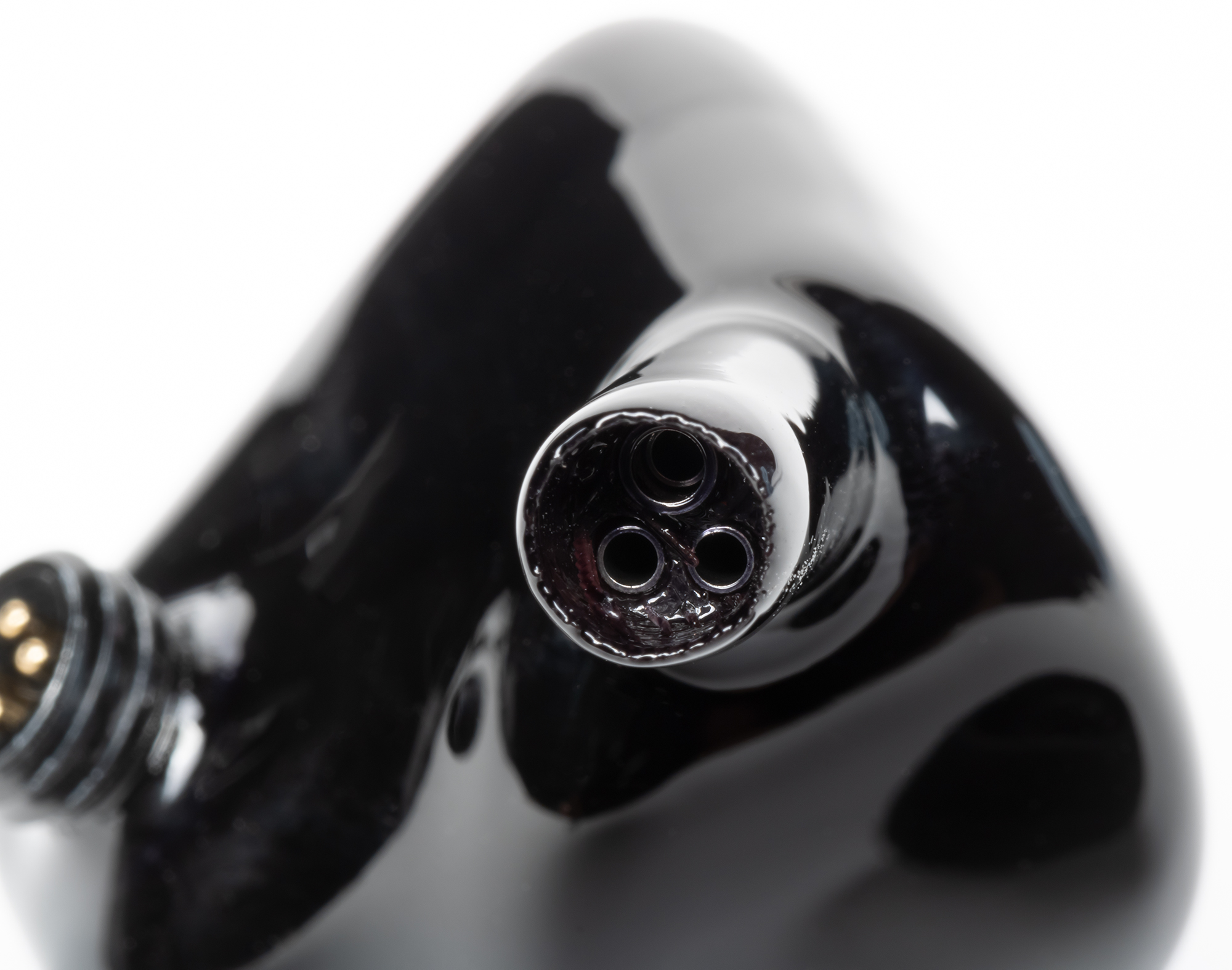 Обзор внутриканальных наушников с 12 арматурными драйверами Jerry ...