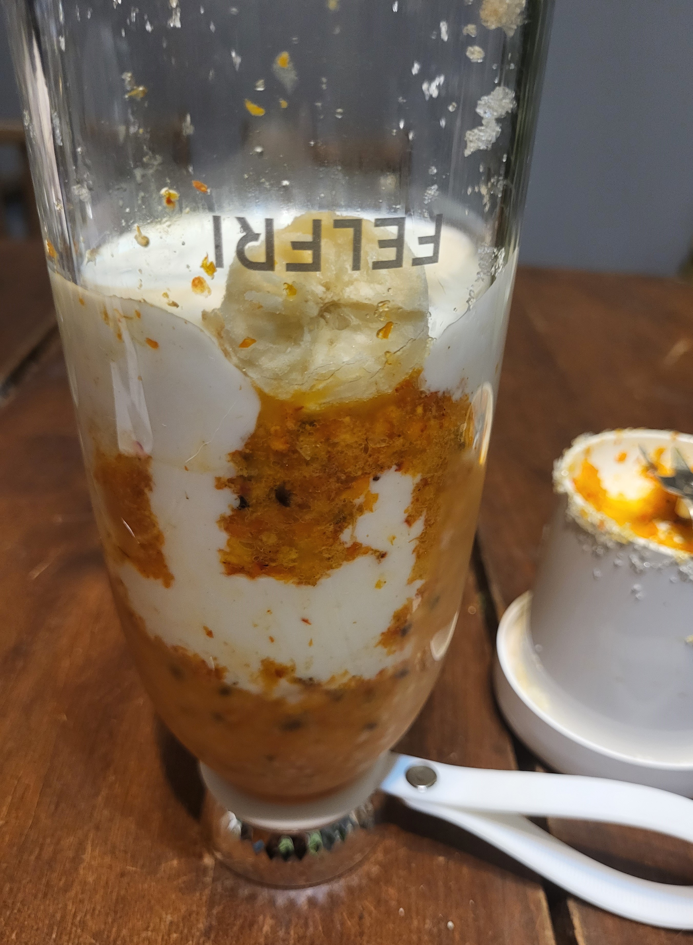 Обзор портативного блендера Felfri FHB-002