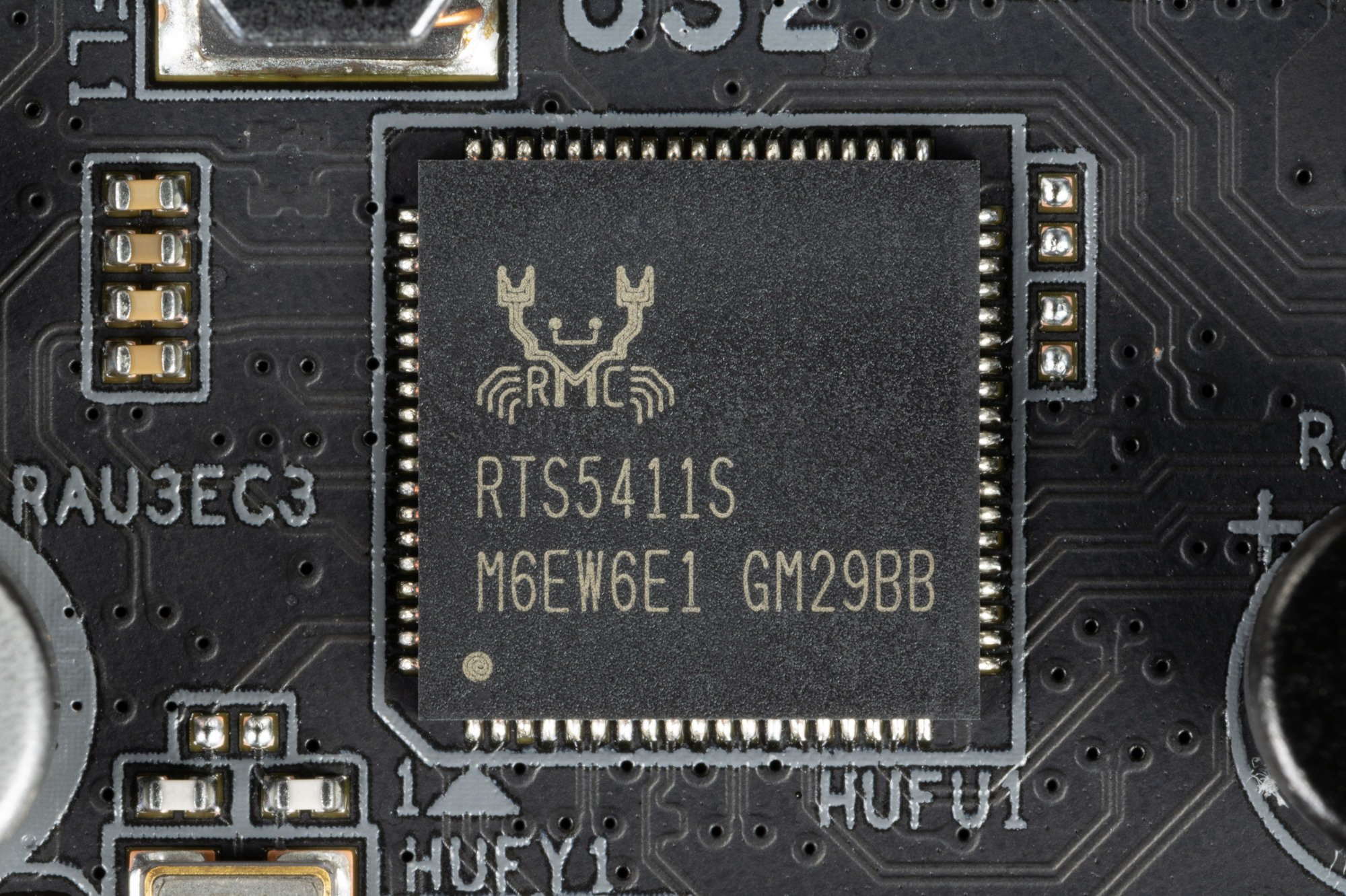 Обзор материнской платы Gigabyte Z790 Aorus Master X на чипсете Intel Z790