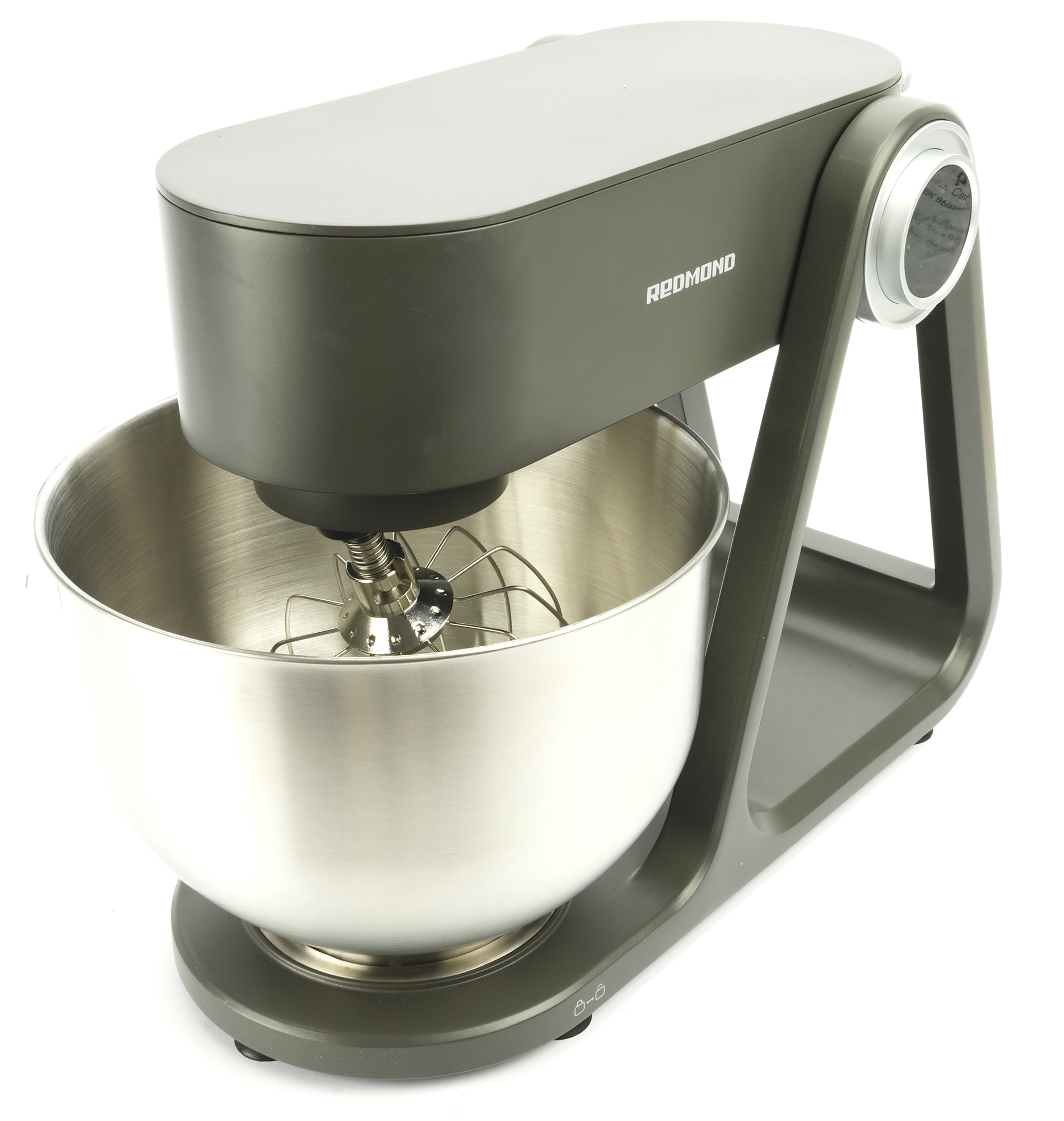 Обзор планетарного миксера Redmond FM600