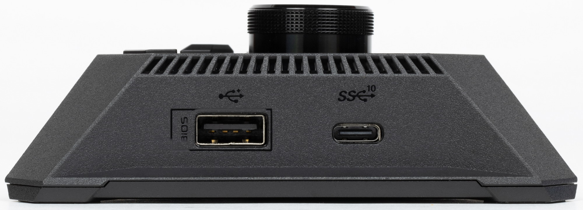 Обзор материнской платы Asus ROG Strix X670E-I Gaming WiFi форм-фактора ...