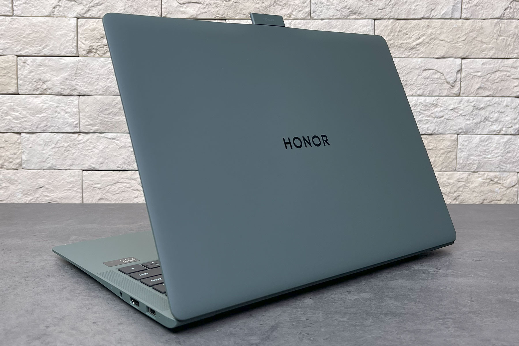 Обзор ультрабука Honor MagicBook Art 14 (MRA-721) для обеспеченных эстетов