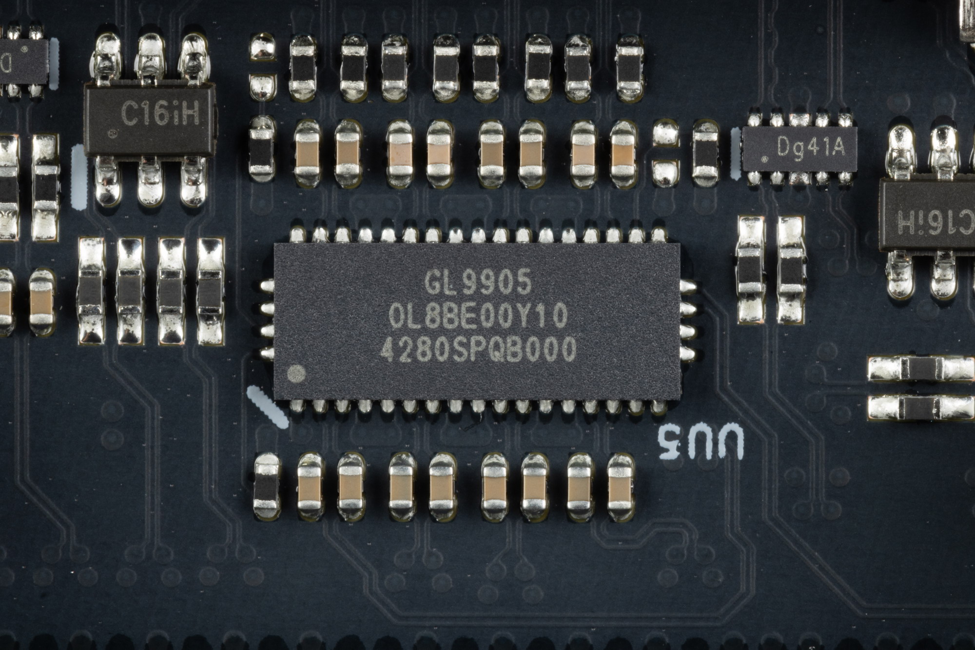 Обзор материнской платы Maxsun iCraft Z890 Pacific на чипсете Intel Z890