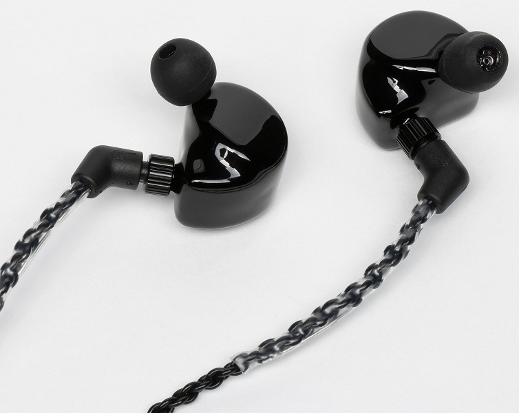 Обзор внутриканальных наушников с 12 арматурными драйверами Jerry ...