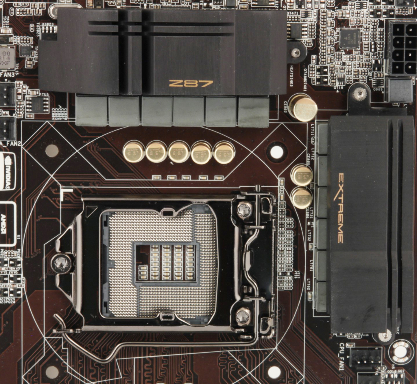 Материнская плата ASRock Z87 Extreme4/TB4