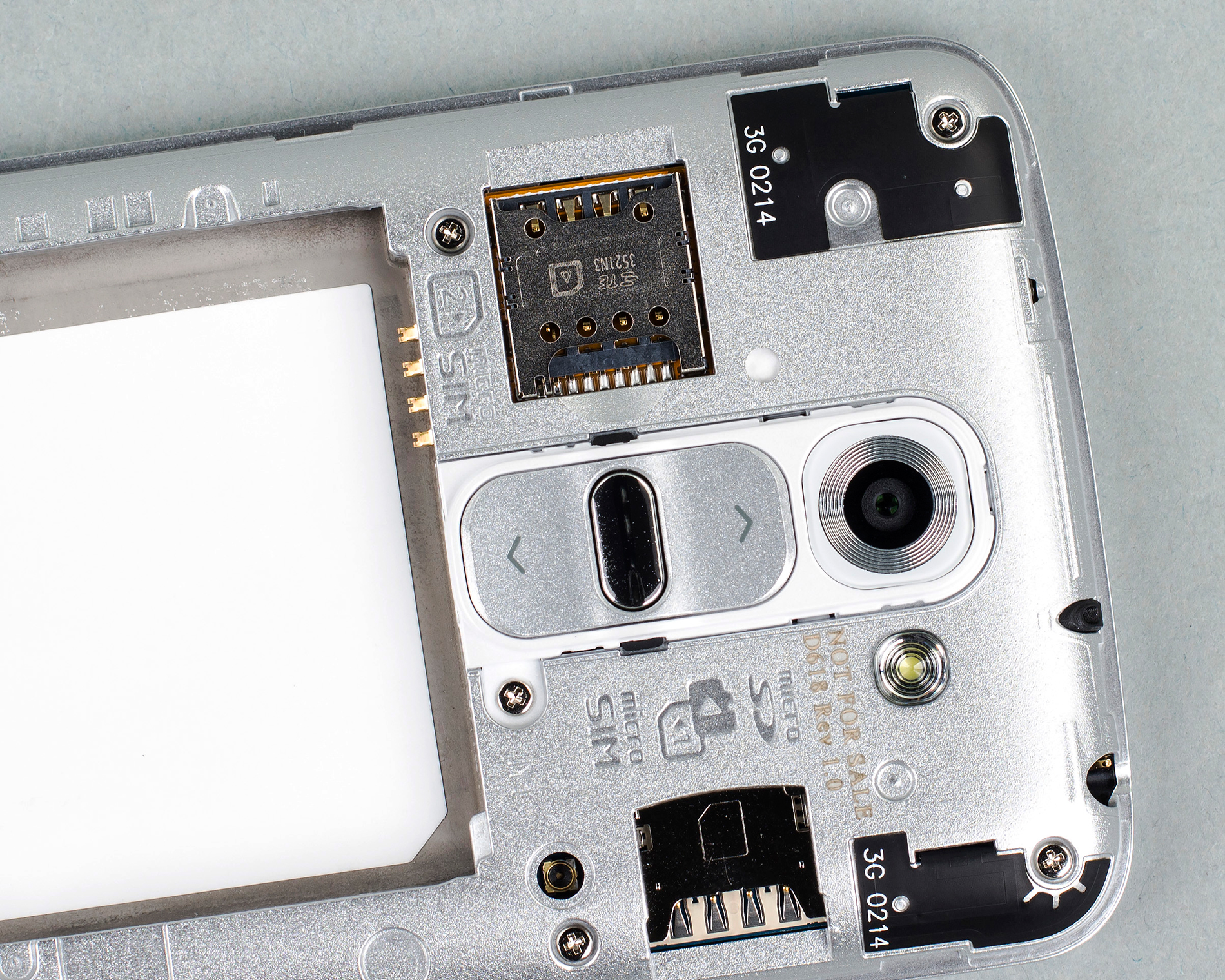 Смартфон LG G2 mini