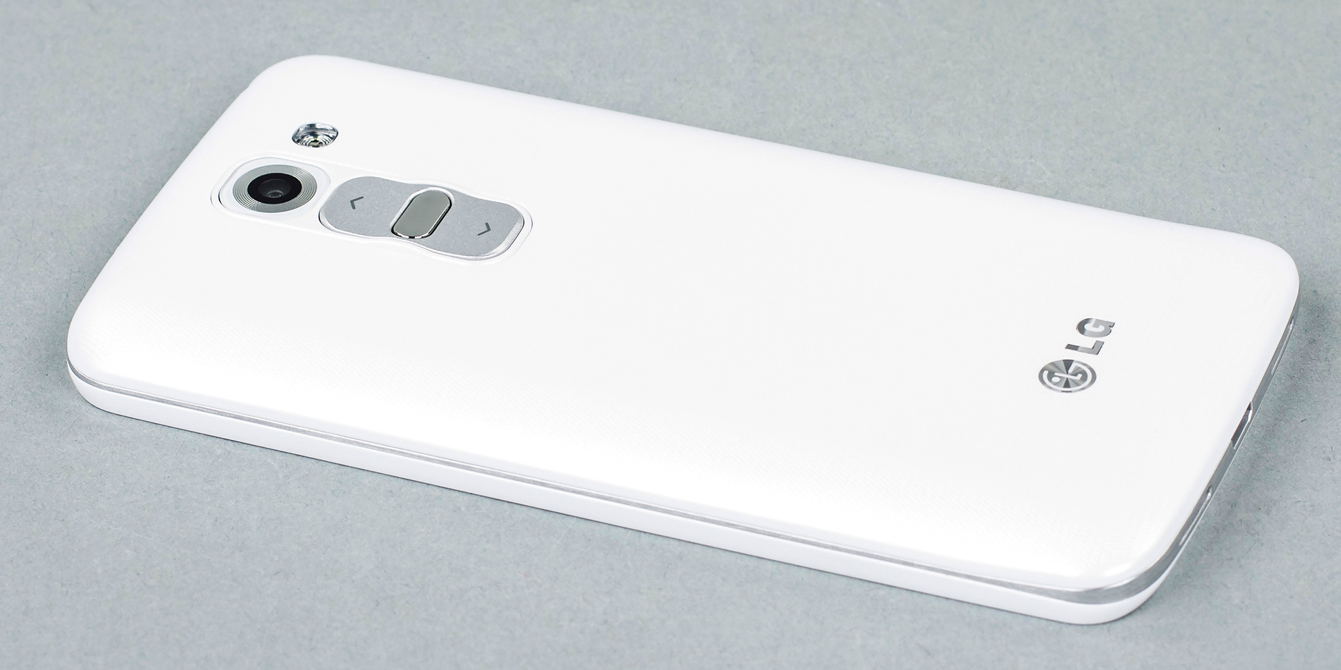 Смартфон LG G2 mini