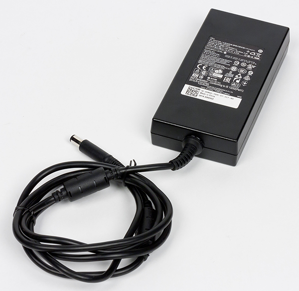 Игровой ноутбук Alienware 17 R2